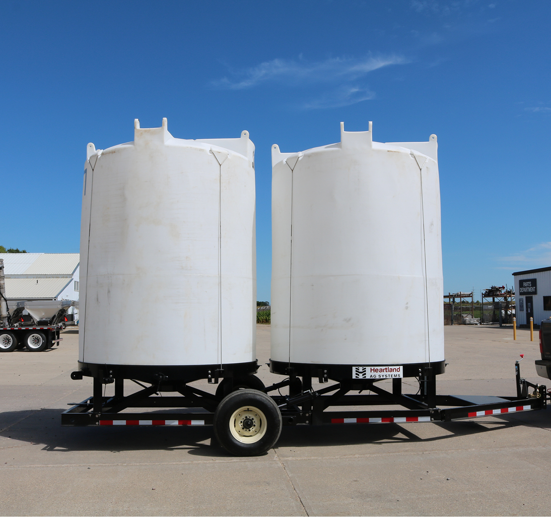 Heartland AG Systems Equipment | Vertical Liquid Trailers